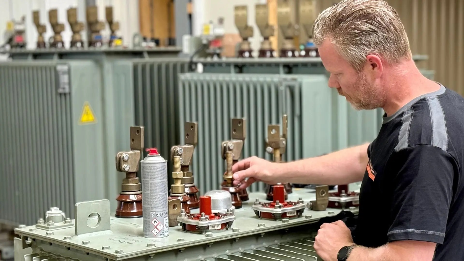 Transformer Service - Empowering Performance, Minimizing Downtime
